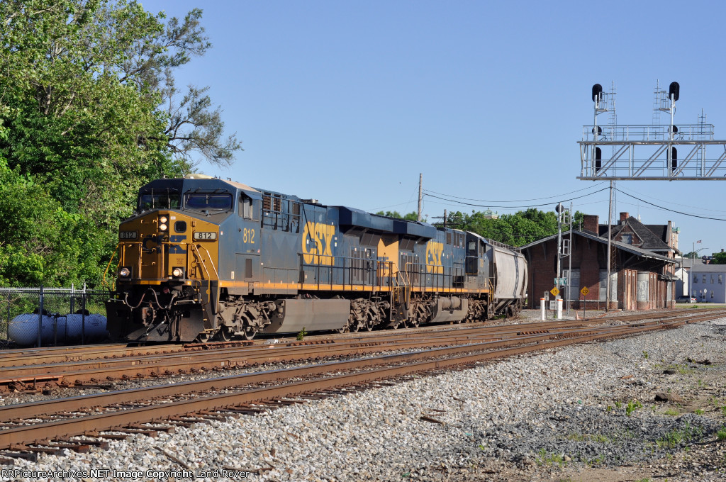 CSXT 812 South